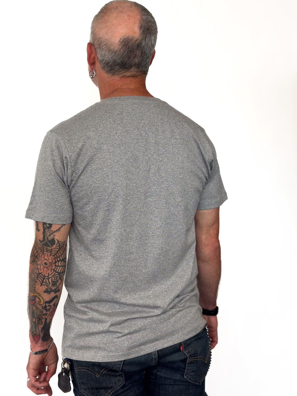 ‘Simple’ Tee – Fields Apparel